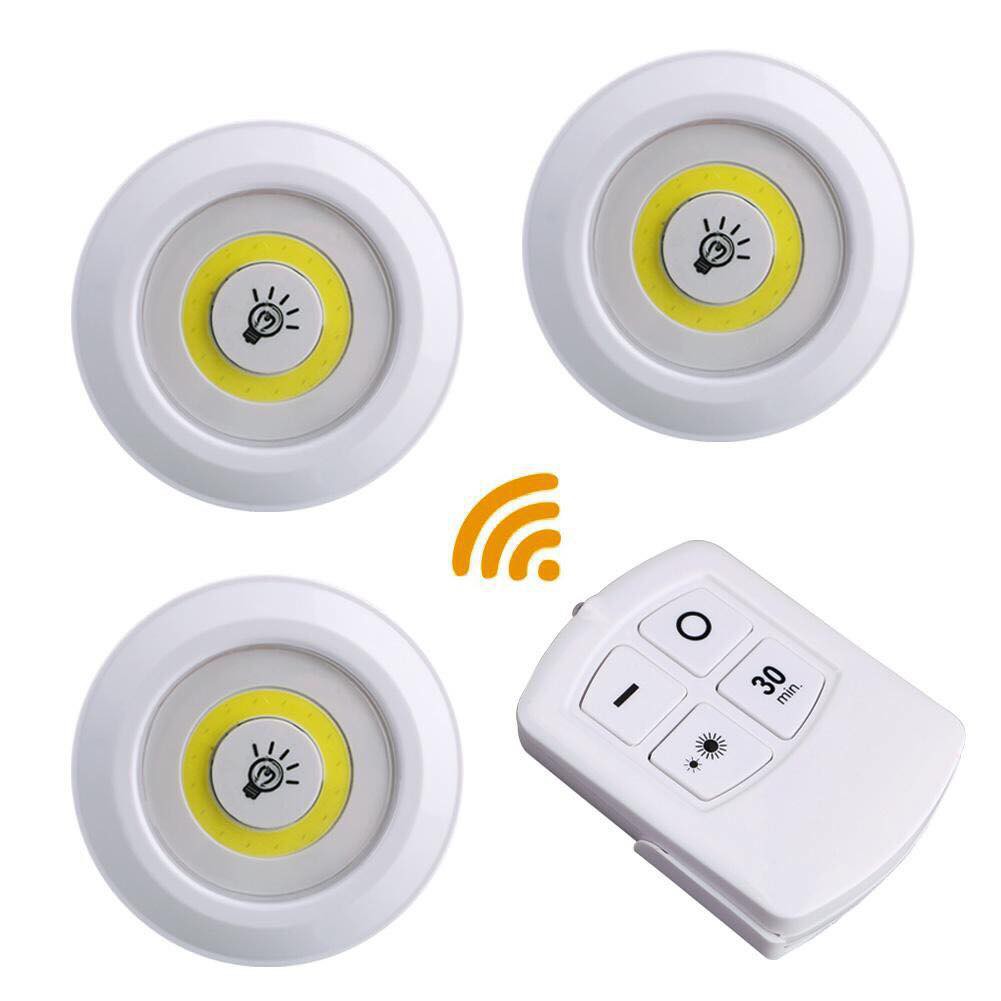 3 led lights in one store